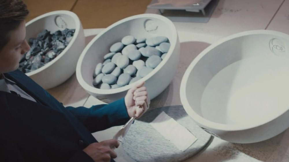 Things Only Adults Noticed In Divergent