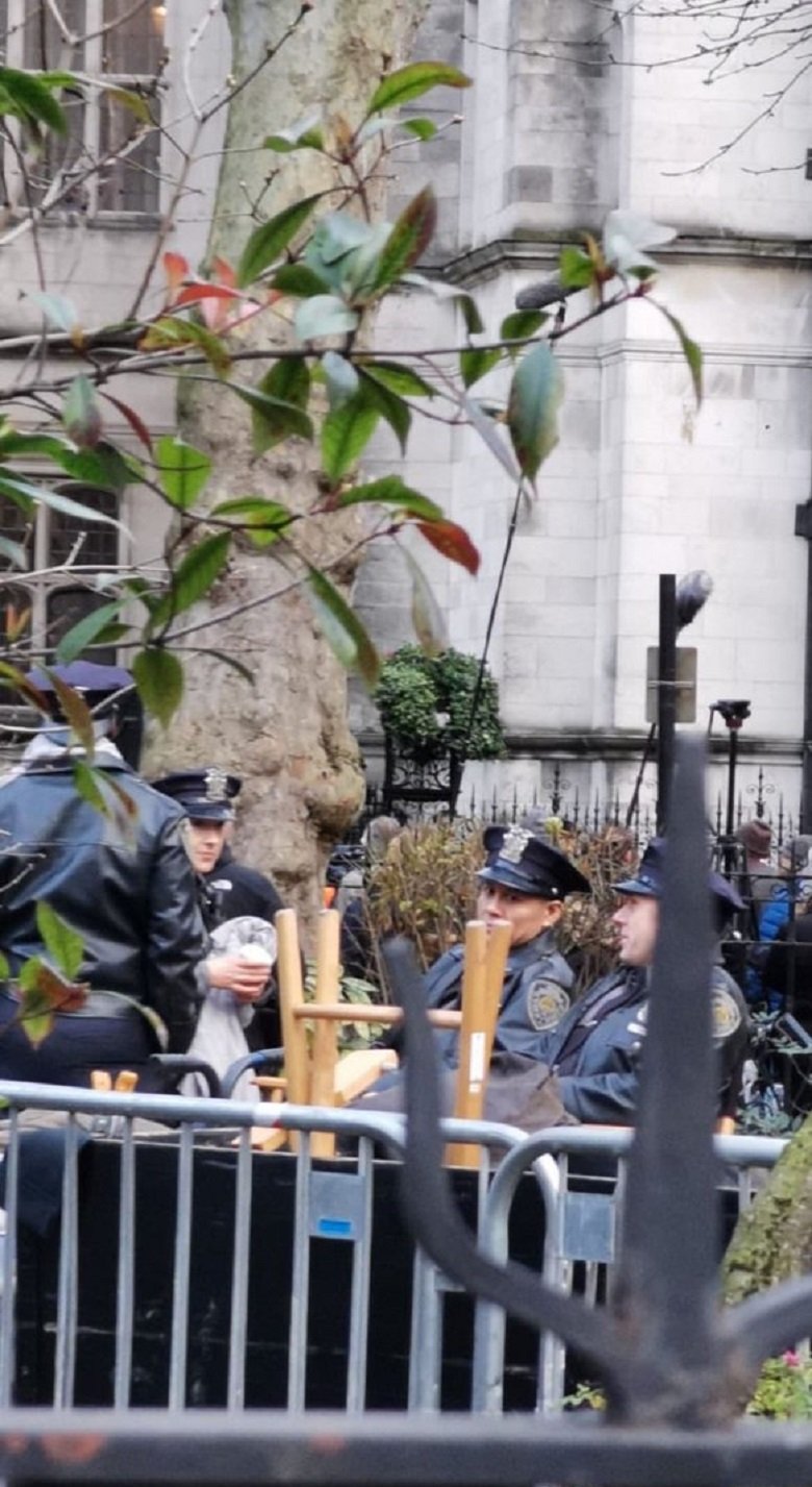 The Batman set photos offer first look at Gotham City